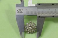 China 34L Rhinestone Buttons For Clothing Silver Ecofriendly Inlaid Flower Pattern for sale