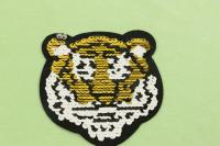 China ODM 3D Embroidery Patches Hotmelt Adhesive Heat Transfer Tiger Patterned for sale