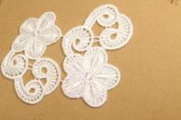 China OEM 3d Lace Applique , Skinfriendly Ivory Lace Applique Multiapplication for sale