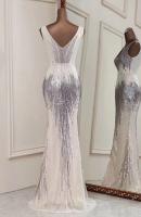 China Luminescent White Wedding Lace Fabric Glamorous Glitz With Peacock Tail for sale