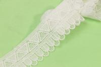 China Multiusage Geometric Shape Guipure Lace Trims 100% Polyester Any Color for sale
