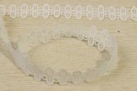 China Symmetrical Guipure Water Soluble Lace 100% Polyester 1.1 Inch Ribbon for sale