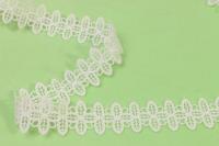 China Symmetrical Guipure Water Soluble Lace 100% Polyester 1.1 Inch Ribbon for sale