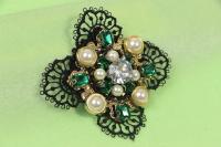 China Fashion Leaf Cloth Lace Rhinestone Patch For Custome Dress Direction for sale