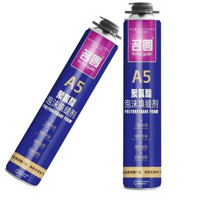 China High Density Low Expanding PU Foam Sealant 750ml Soundproof Waterproof for sale