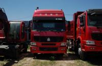 China Sinotruk HOWO 6X2 Tractor Trailer Truck 410 HP for sale