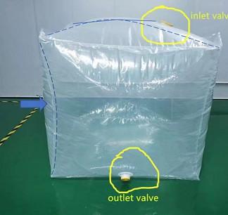 China 1000L Steel IBC Tank PE Film Liner Bag For Cooking Oil And Wine Transport for sale