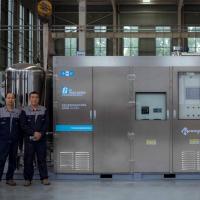 China IP65 Grade Helium Gas Dryer Recovery System With Online Purity Monitor for sale