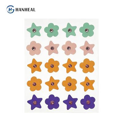 China Lovely Flower Hydrocolloid Acne Sticker For Acne Recovery Treatment Custom Color for sale
