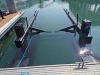 China Electrical Boat Lift System HDPE material working over 10 years for sale