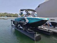 China Electrical Boat Lift System HDPE material working over 10 years for sale