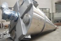 China 50Rpm-32Rpm Conical Vacuum Dryer , Vertical Vacuum Mixer Blender for sale
