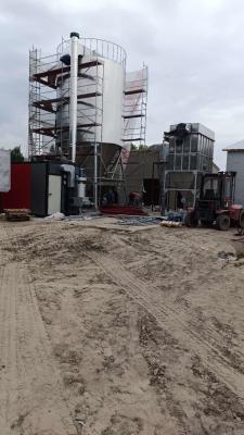 China Customized Centrifugal Spray Dryer For Ceramics Heated By Steam / Electricity for sale