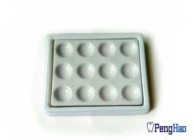 China 12 Slots Ceramic Mixing Plate Plastic Bottom Cover Dental Lab Supplies for sale