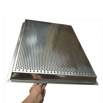 China Welded 30*60cm Stainless Steel Perforated Tray 304 316 High Temperature Baking for sale