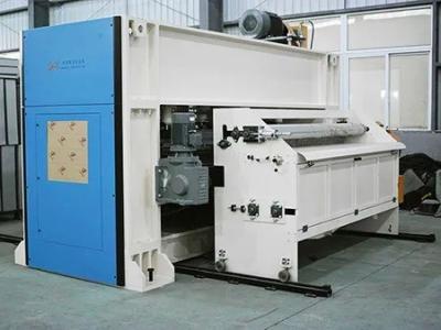 China Velour Needle Punching Machine For Non Woven Carpet for sale