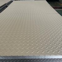 China 304 Diamond Pattern Stainless Steel Sheet Anti Slip Embossed Stainless Steel Plate for Flooring for sale