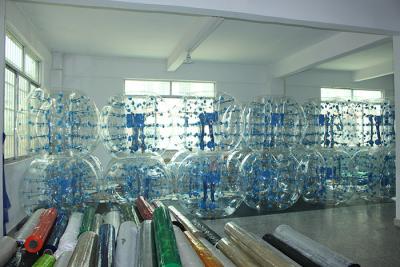 China Blue dot  0.7 mmTPU Inflatable Bumper Ball Bubble Ball Soccer for sale