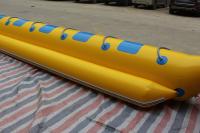 China Green Blue 0.9mmPVC Inflatable Banana Boat Fly Fish 5 Seats for sale