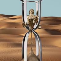 China Modern Decor Metal Creative Hourglass Man Stainless Steel Sculptures for sale