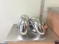 China OEM Home Decor Sculptures Abstract Mirror Polished Stainless Steel Sculpture for sale
