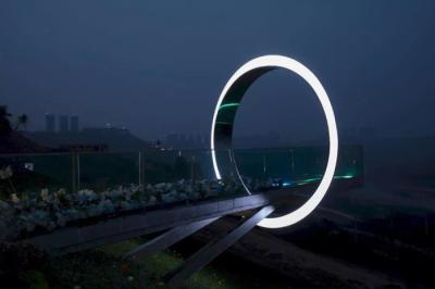 China Circle Moon Gate Outdoor Garden Sculptures Polished Stainless steel Customized for sale