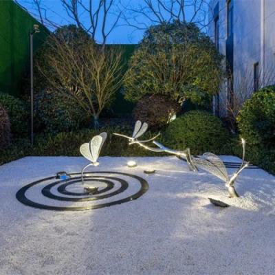 China Animal Silver Dragonfly Metal Garden Sculpture Stainless Steel Outdoor for sale