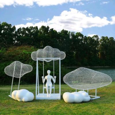 China Customized Shop Window Display Props Cloud Fiberglass Modern Outdoor Statues for sale
