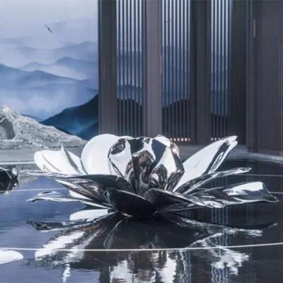 China Abstract Metal Home Decor Sculptures Handmade Art Flower For Pool for sale