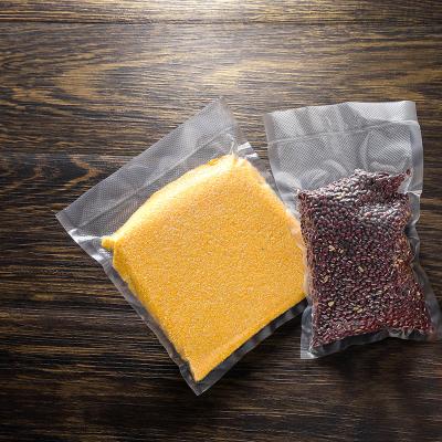 China 90UM Plastic Embossed Vacuum Bag Vacuum Rolls For Food Packaging 200*300MM for sale