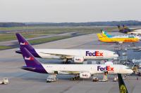 China Worldwide Logistics Express Door To Door Services UPS DHL International Courier Agent For FedEx for sale