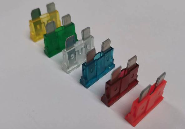 Fuse for new energy electronic vehicle