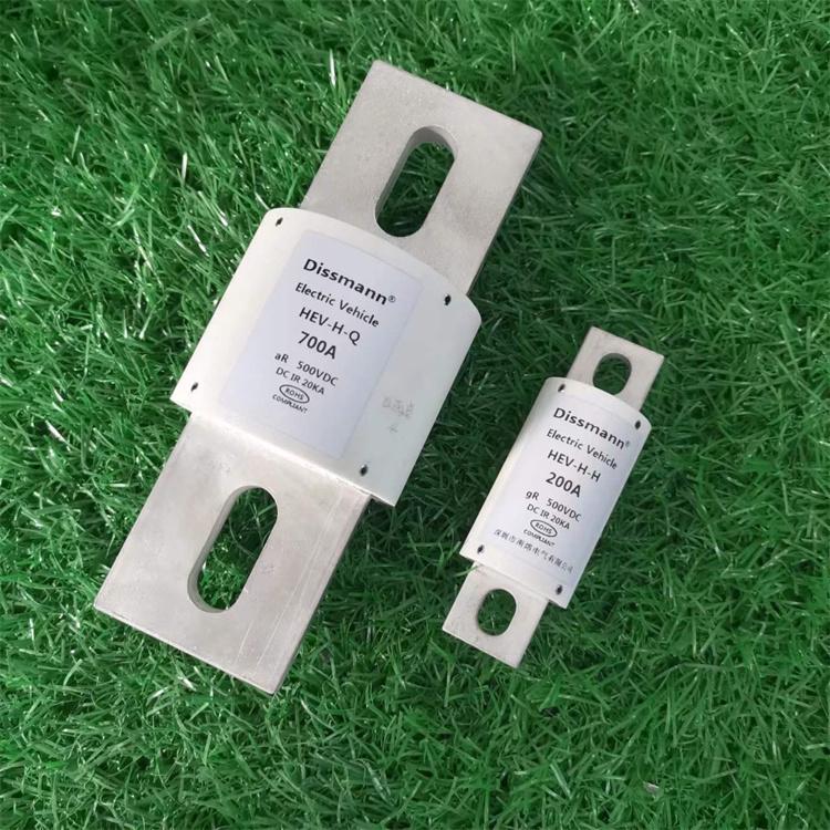 Several Factors Affecting Rated Current Selection of Electric Vehicle Fuse