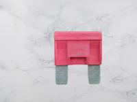 China High Voltage 32VDC Automotive Mini Blade Fuse 1A to 40A Flat Type PC UL248 for sale