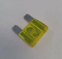 China UL Certified DC32V 20A Automotive Blade Fuse Low Voltage Fuse Yellow for sale