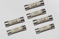 China BS1362 Low Current British Standard Fuse 5A 240VAC TUV Certified Ceramic Fuse for Hairdryers for sale