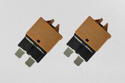China Low Voltage Resettable Circuit Breaker Blade Fuse 5A 28VDC SAE J1284 Standard for sale