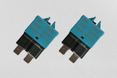China 28VDC 15A Resettable Circuit Breaker Blade Fuse Auto Reset Overload Protection for sale