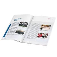 China Customizable Glossy Paper Catalogue Brochures with Full Color Printing and Customized Pages for sale