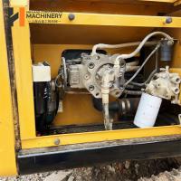 China Second-hand Sany 215c excavator crawler earthmoving machinery for sale at low price for sale