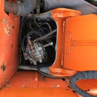China Good machine with good value for money with good condition used hitachi zx135 excavator for sale
