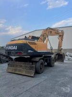 China 220 Hyundai Second Hand Mini Excavator Digger Machine Hyundai 220LC Excavator for sale