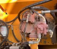 China 21 Tons Used Hyundai Excavator Construction Machinery HY210W Wheel Excavator for sale