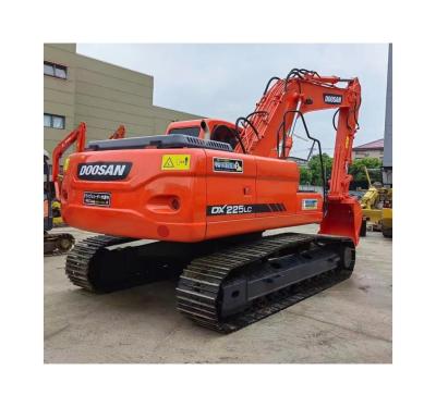 China Sturdy chunks good condition low price on sale used doosan dh225lc-7 crawler excavator dh225 excavator for sale