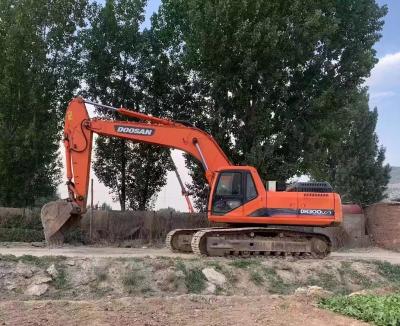 China Construction dh300 excavator used for crawler excavator original second-hand Doosan DH300-7 for sale