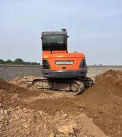 China 6 tons of construction machinery sold using South Korea's original Doosan DX60 excavator pure earth moving machine for sale