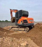 China 6 tons of construction machinery sold using South Korea's original Doosan DX60 excavator pure earth moving machine for sale