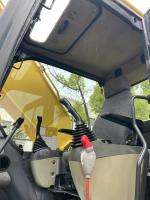 China Hot selling orignal japan used excavator komatsu pc200-8 in shanghai pc 200-8 used excavator cheap for sale for sale