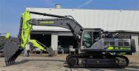 China Now selling Chinese used excavator! Barely used ZOOMLION excavator ZE550GK, almost brand new! for sale