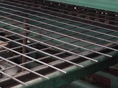 China Iron Wire Grid 6mm Galvanised Mesh Panel 2x2 For Fence for sale